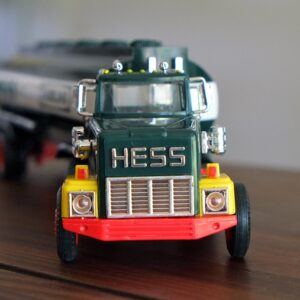 1984 Hess Oil Tanker Truck Bank