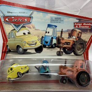 Disney Pixar Cars Luigi Guido & Tractor 1:55 Scale Die Cast Car on Original Desert Background Scene Card