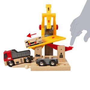 BRIO World - 33280 Freight Goods Station | Versatile Toy Train Set for Kids | Interactive Play | Sustainable Wood Construction | Ideal for Toddlers Aged 3 and Up