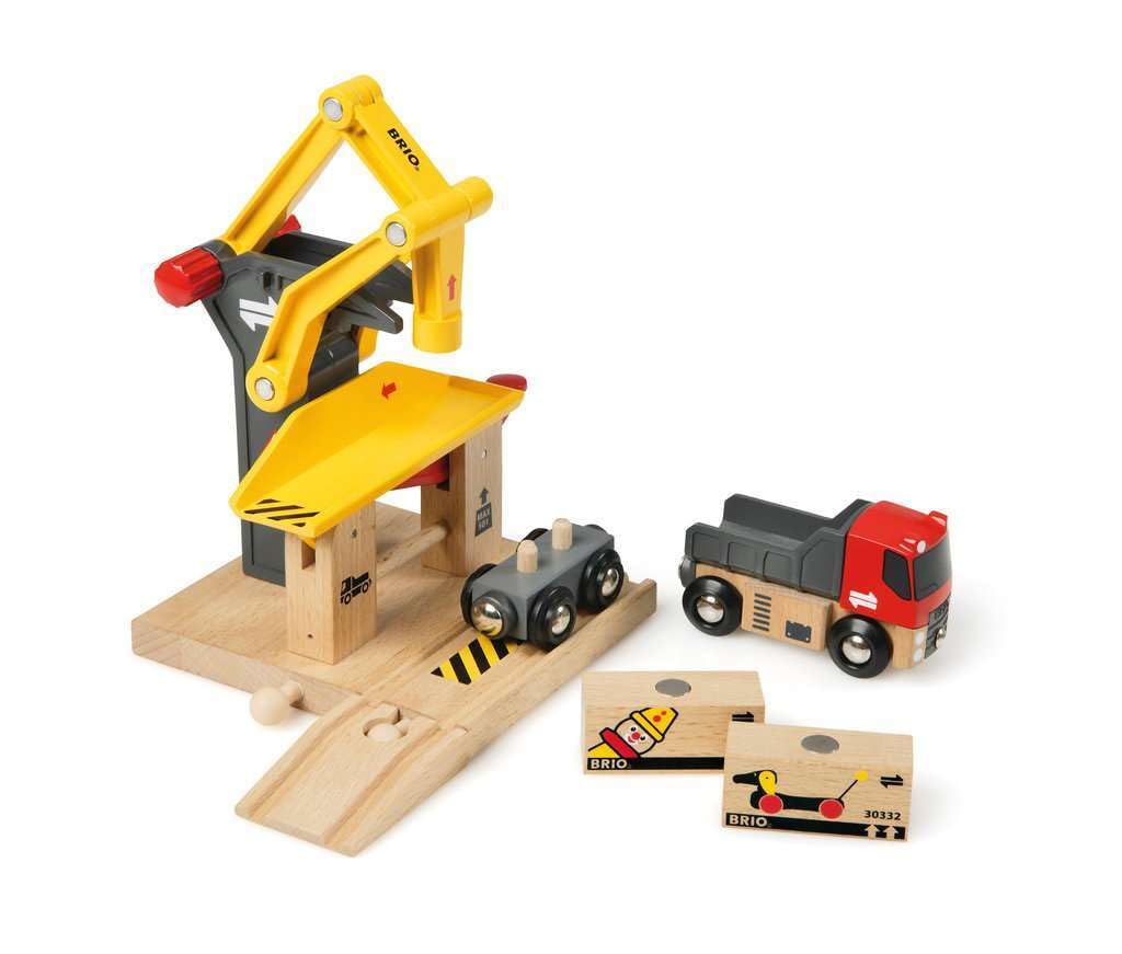 BRIO World - 33280 Freight Goods Station | Versatile Toy Train Set for Kids | Interactive Play | Sustainable Wood Construction | Ideal for Toddlers Aged 3 and Up