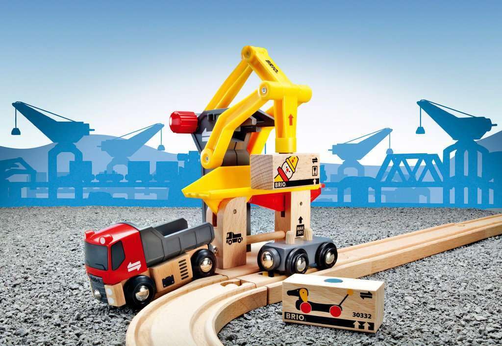 BRIO World - 33280 Freight Goods Station | Versatile Toy Train Set for Kids | Interactive Play | Sustainable Wood Construction | Ideal for Toddlers Aged 3 and Up