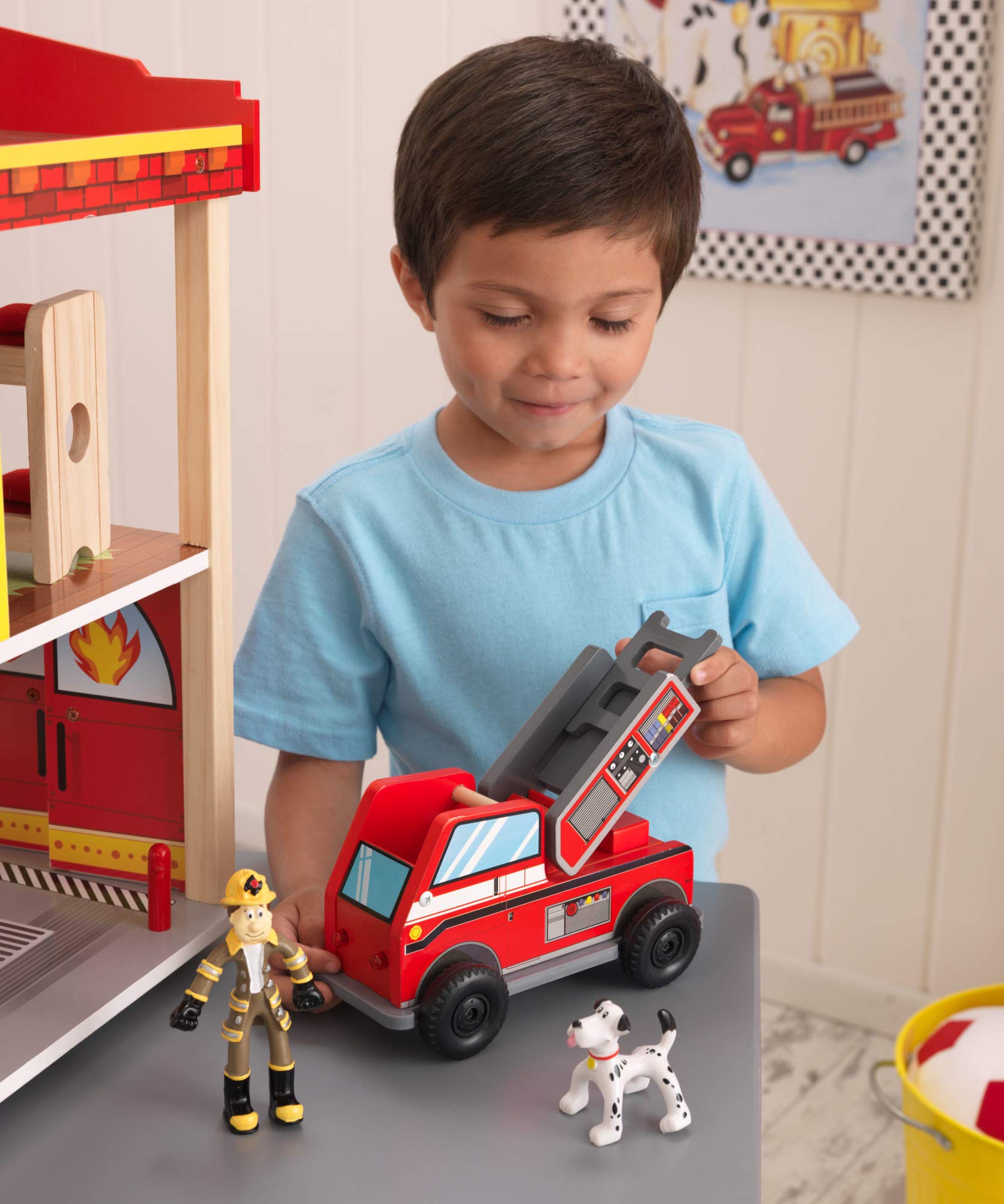 KidKraft Wooden Fire Station Set for 360 Degree Play - Wooden Construction, Working Garage Doors, Bendable Figures, Young Children Toy, Comes with Instructions, Scree Free Toy, Gift for Ages 3+