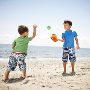 Melissa & Doug Sunny Patch Clicker Crab Toss and Grip Catching Game With 2 Balls