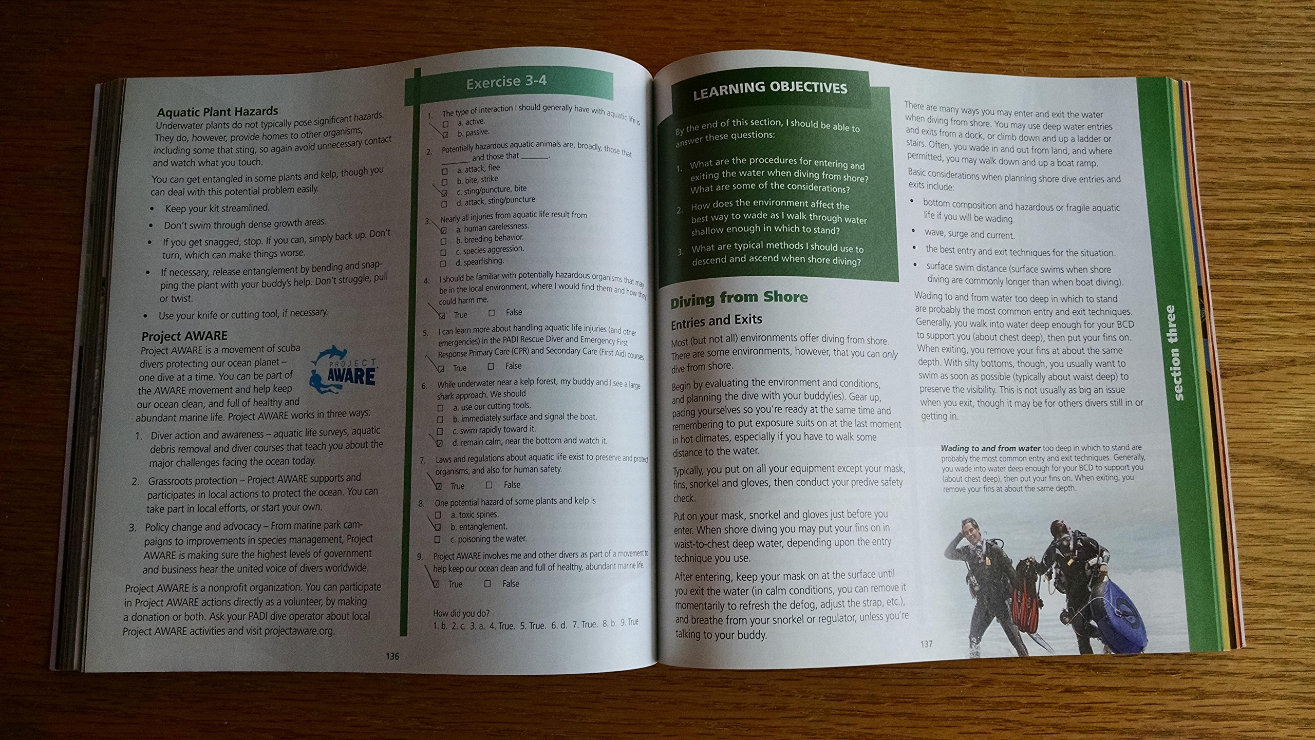 PADI Open Water Diver Manual with Table