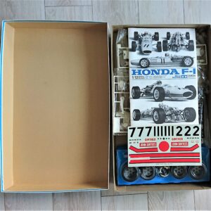 TAMIYA 1/12 Honda F-1 (1/12 Big Scale Car: 12011)