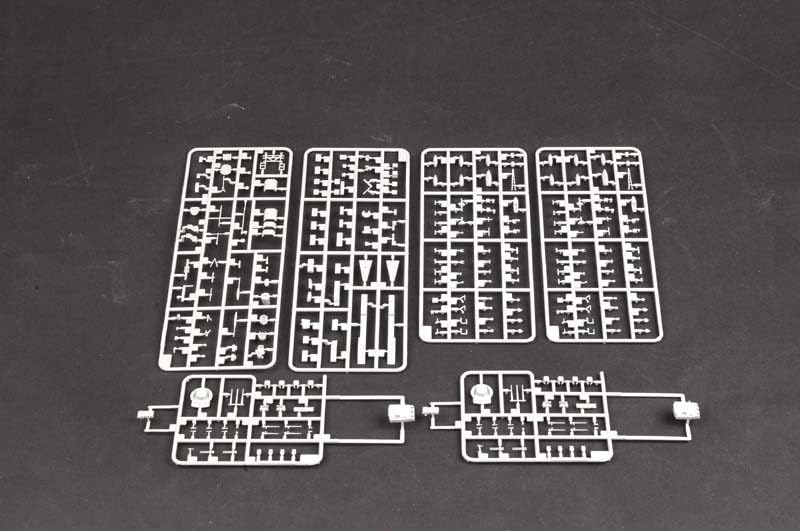 Trumpeter 1/700 German Admiral Graf Spee Pocket Battleship 1939 Model Kit