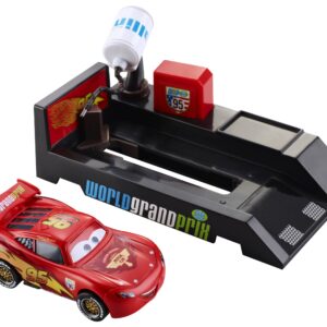 Disney Cars Toys 2 Pit Stop Launchers Lightning McQueen