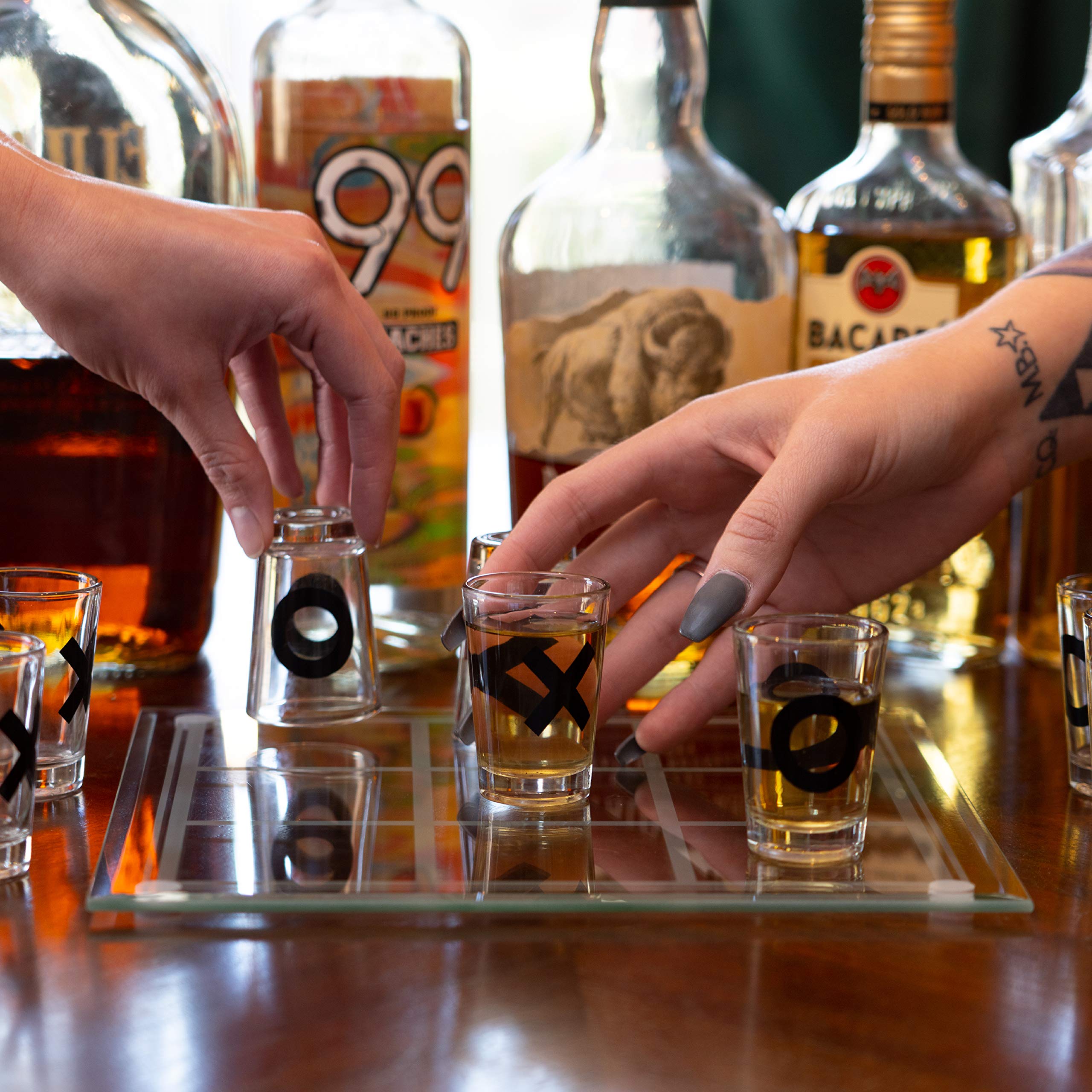 Maxam Shot Glass Tic Tac Toe Set - 9 Alcohol Shooters with X and O Marks, Clear Glass Playing Board