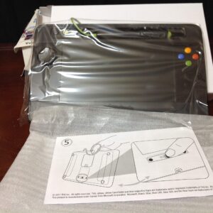 uDraw Game tablet with uDraw Studio: Instant Artist - Xbox 360