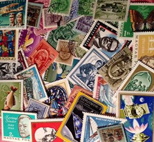 1,000 different worldwide stamps