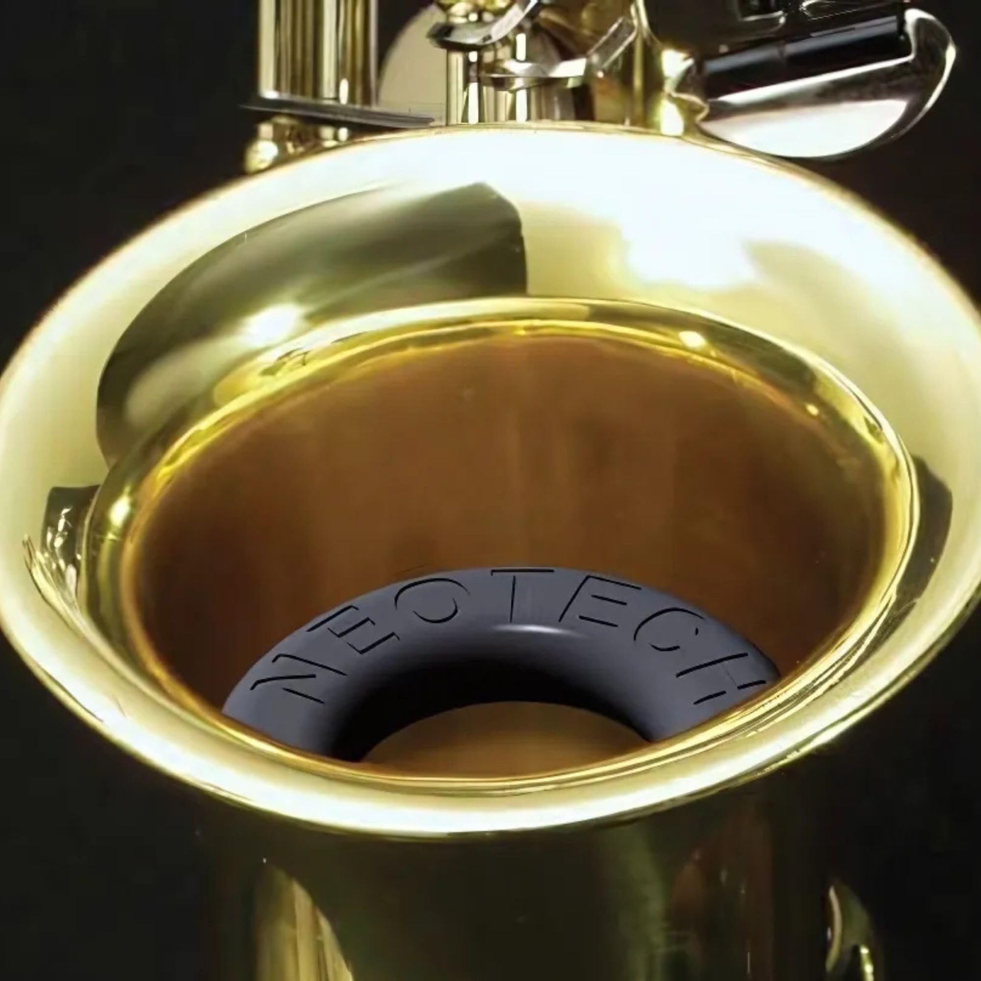 Neotech Sax Tone Filter for Alto - Smooth Tone Control, Adjustable Fit, Enhances Low Volume Practice, Soft Non-Marring Material, Made in USA