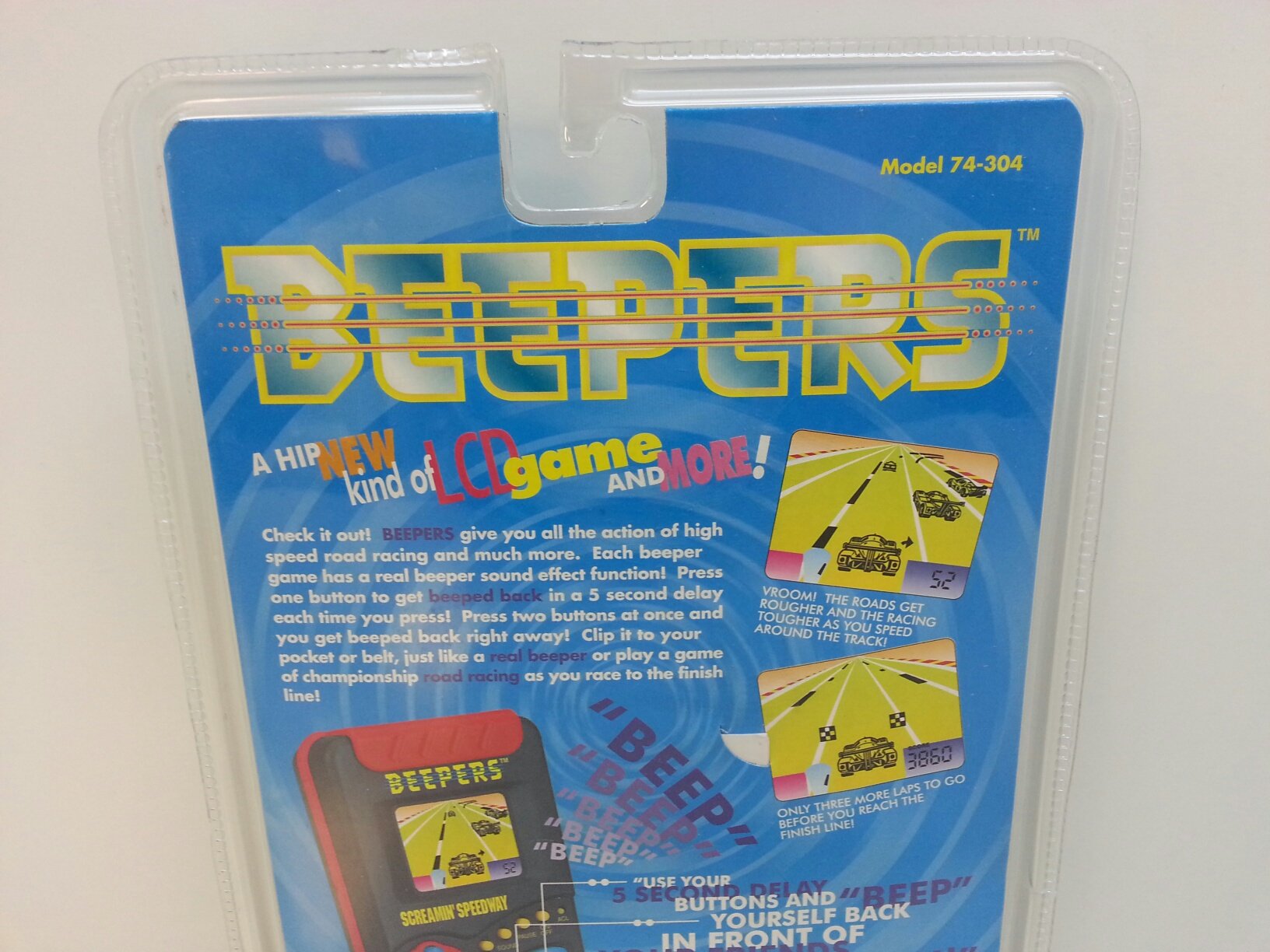 1995 Tiger Electronics, Inc. Tiger Electronics Beepers Screamin' Speedway Pager-like LCD Handheld-Held