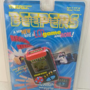 1995 Tiger Electronics, Inc. Tiger Electronics Beepers Screamin' Speedway Pager-like LCD Handheld-Held