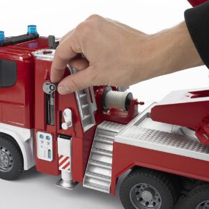 Bruder 03590 Scania R-Serie Fire Engine with Water Pump and L and S Module