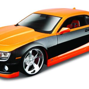 Maisto 1:24 Scale Design Assembly Line 2010 Chevrolet Camaro SS Die-Cast Vehicle - Colors May Vary