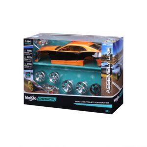 Maisto 1:24 Scale Design Assembly Line 2010 Chevrolet Camaro SS Die-Cast Vehicle - Colors May Vary