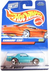 hot wheels 1998 camaro z28 green #822