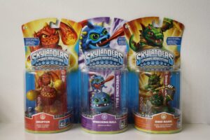 skylanders spyro's adventure (eruptor. wrecking ball & dino-rang)