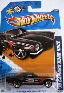 hot wheels 2012, '70 camaro road race black, hw performance '12, 144/247. 1:64 scale.