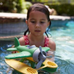 Green Toys Seaplane in Green Color - BPA Free, Phthalate Free Floatplane for Improving Pincers Grip. Toys and Games ,9 x 9.5 x 6 inches