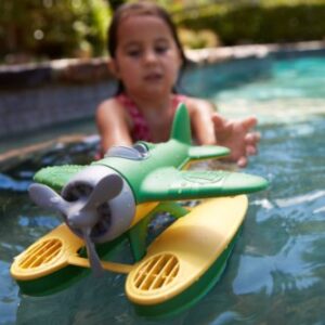 Green Toys Seaplane in Green Color - BPA Free, Phthalate Free Floatplane for Improving Pincers Grip. Toys and Games ,9 x 9.5 x 6 inches