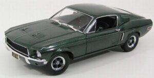 greenlight 12822 steve mcqueen bullitt 1968 ford mustang gt hard top 1/18 scale diecast