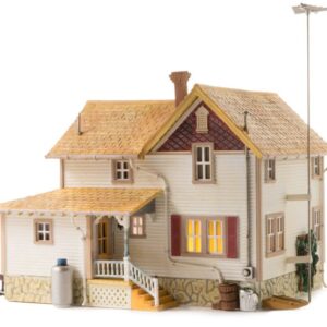 Micro-Mark Woodland Scenics Landmark Structures Built & Ready Corner Porch House, HO Scale