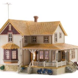 Micro-Mark Woodland Scenics Landmark Structures Built & Ready Corner Porch House, HO Scale