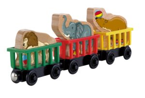 thomas & friends wooden railway, circus train 3-pack