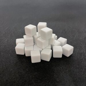 50 PCS Blank White Dice 16MM Acrylic Dice Blank White Cubes with Smoothed Surface Six Sided Dice for Board Games, DIY