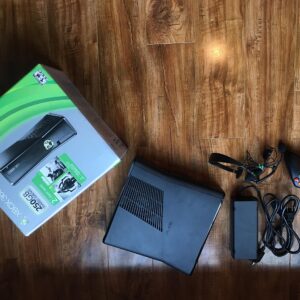 Xbox 360 250GB Spring Value Bundle