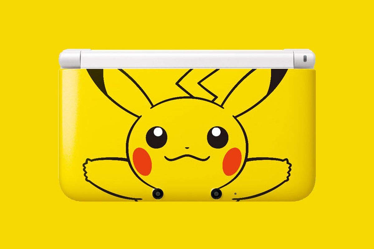 Nintendo 3DS XL - Yellow Pikachu