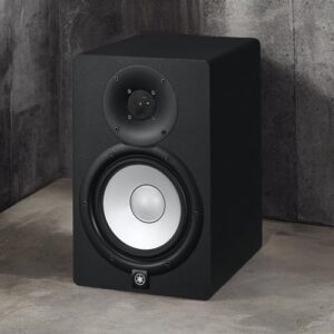 YAMAHA HS7 7-Inch Powered Studio Monitor Pair