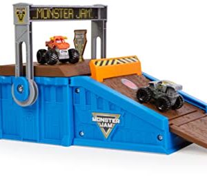 Monster Jam Mini Freestyle Flip Arena Playset and Storage with 2 Mini Monster Jam Trucks, Kids Toys for Boys and Girls Ages 3 and up