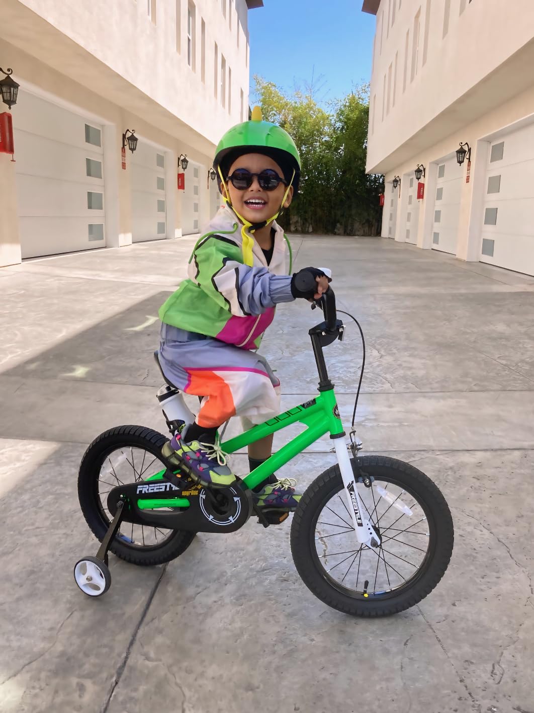 RoyalBaby Freestyle Kids Bike Boys Girls 16 Inch BMX Childrens Bicycle with Training Wheels & Kickstand for Ages 4-7 years, Green