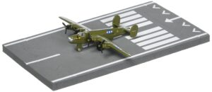 daron worldwide trading runway24 b-24 liberator vehicle