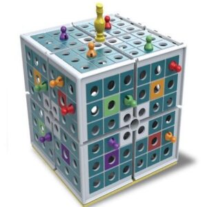 Squashed 3D Strategy Board Game