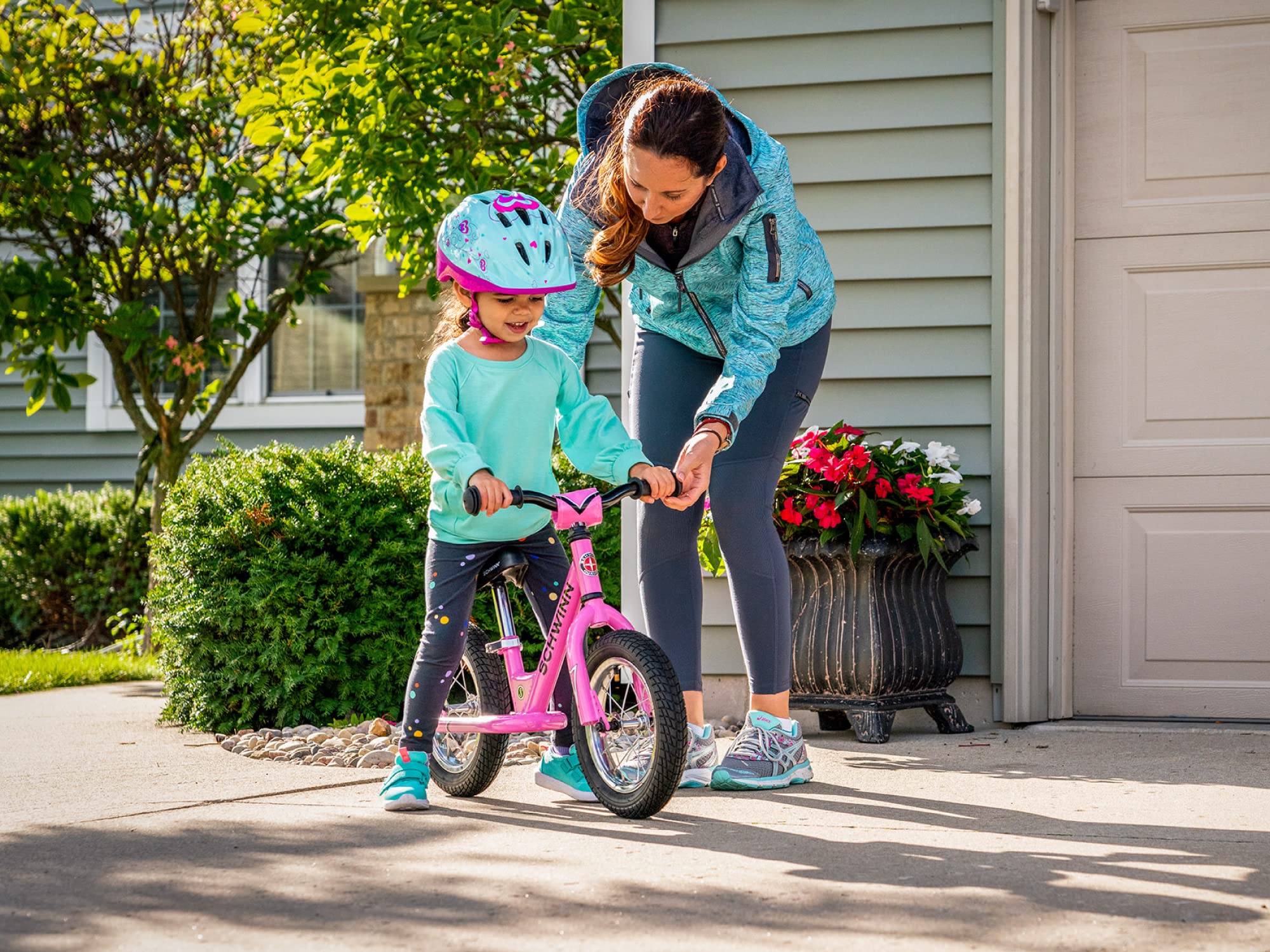 Schwinn Toddler Balance Bike, Boys and Girls, Fits Kids 28-38-Inches Tall, with 12-Inch Wheels, Beginner Rider Training, Green