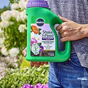 Miracle-Gro Shake 'N Feed Rose & Bloom Plant Food, Plant Fertilizer, 4.5 lbs. (6-Pack)