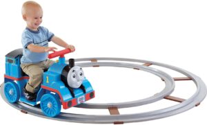 fisher-price power wheels thomas and friends thomas vehicle with track, 6v battery-powered ride-on toy train for toddlers ages 1 to 3 years (amazon exclusive)