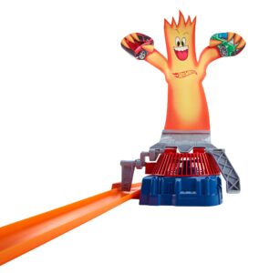 hot wheels track builder fan man accessory