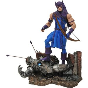 diamond select toys marvel classic hawkeye action figure