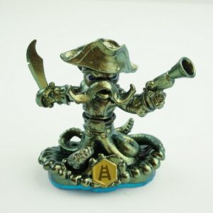 Skylanders SWAP Force Exclusive Metallic Gold Green Color Shift Wash Buckler (Includes Trading Card and Internet Code, no retail packaging)