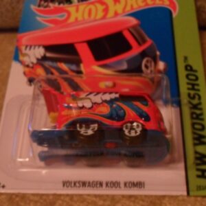 HOT WHEELS NEW VOLKWAGEN KOOL KOMBI HW Workshop RED rare 2014