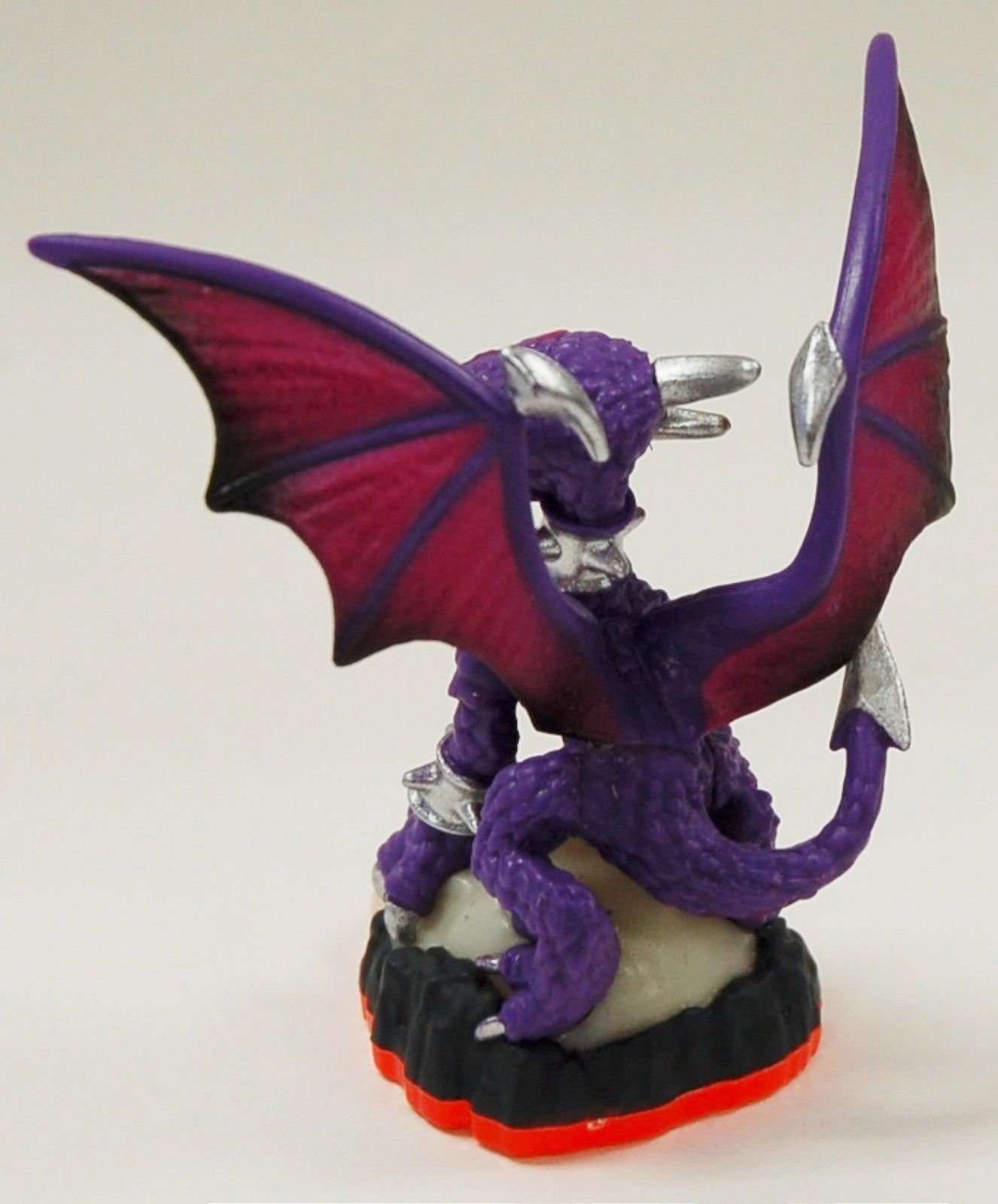 Skylanders Giants: Series 2 Cynder - New In Bulk Packaging