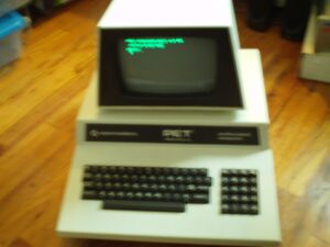 commodore pet 4032 vintage computer - powers on working