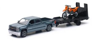 new ray toys 1:43 scale chevrolet silverado pick up w/bike or atv - assorted style and colors