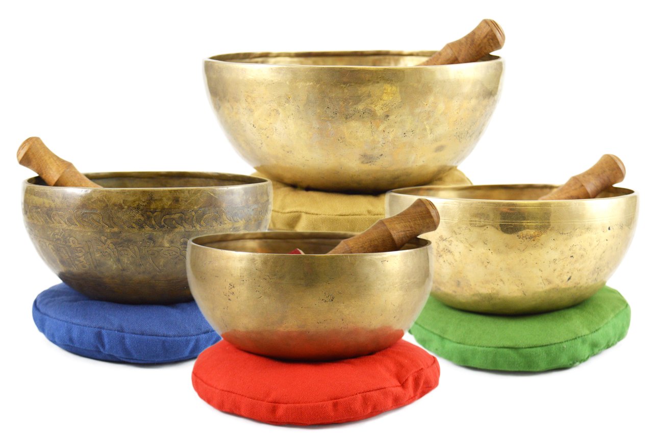 432HZ FOUR CHAKRA TIBETAN SINGING BOWL SET