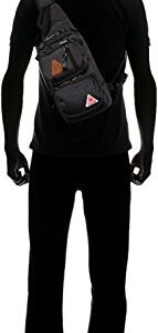 le coq sportif(ルコックスポルティフ) Crale Body Bag Large, Black (Black 19-3911tcx)