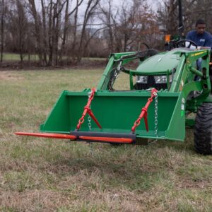 titan attachments dual prong 43" hay bale spear attachment, universal hd front skid steer tractor loader bucket attachment, 3000 lb capacity, conus 2 tines, chains and ratchet binders included